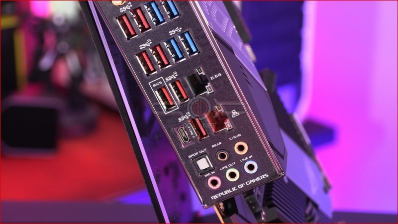 ASUS ROG X570 Crosshair VIII Dark Hero Preview - OC3D