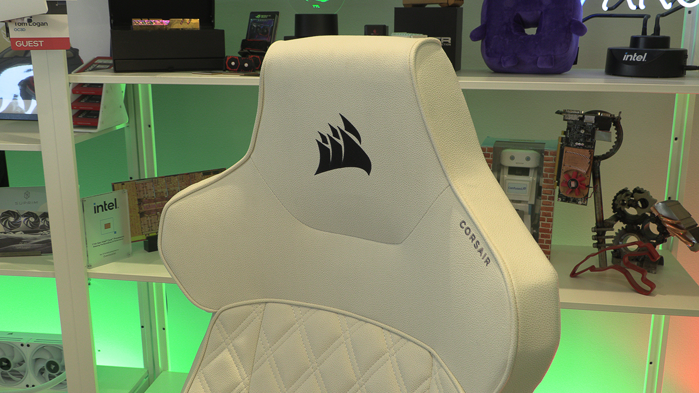 Corsair TC500 LUXE Frost Chair Review - OC3D