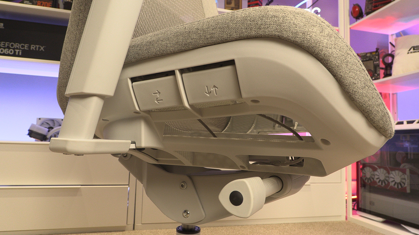 Fractal Refine Mesh Chair Review - OC3D