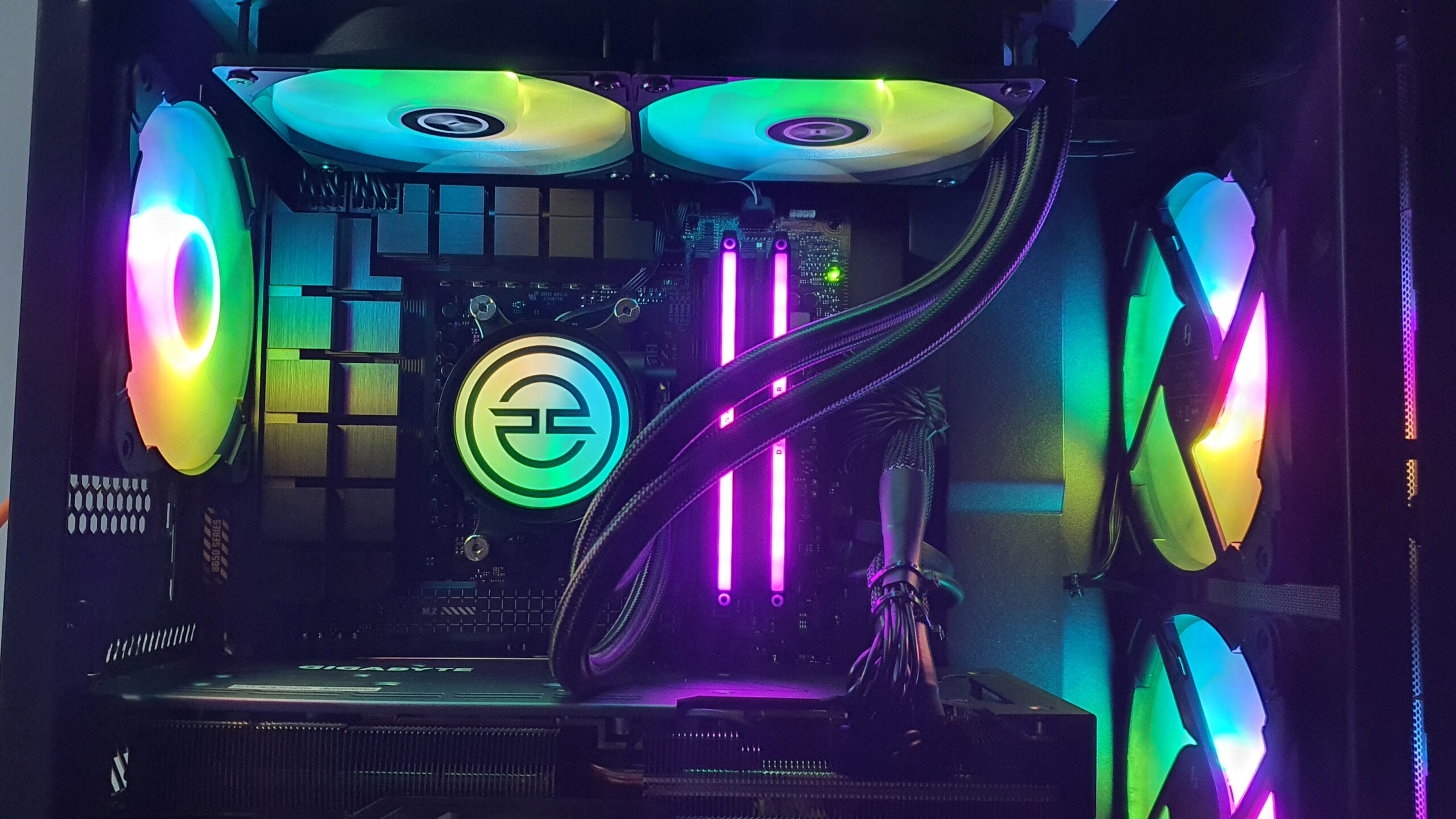 PCSpecialist Zircon Ultra R Review - OC3D