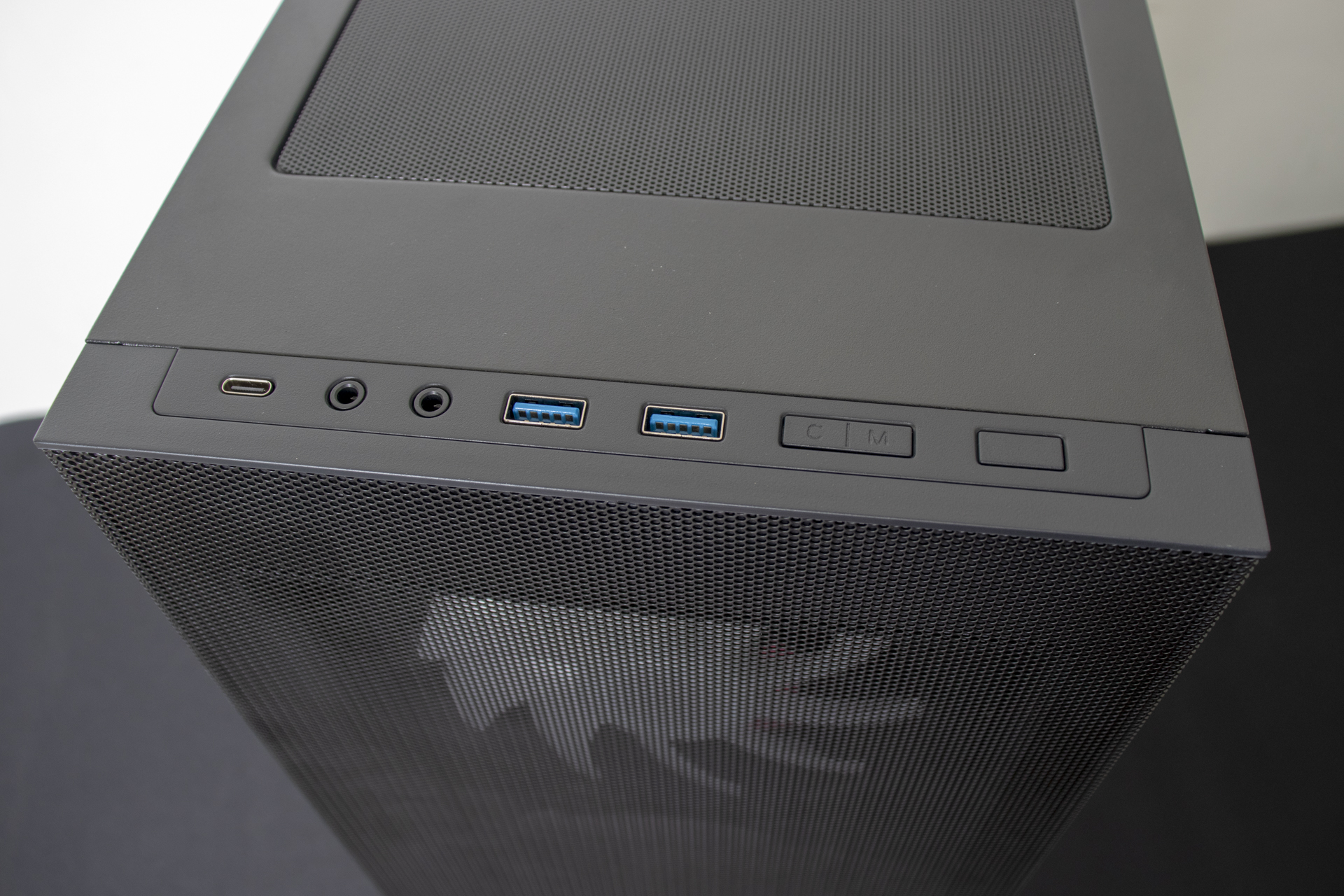 PCSpecialist Zircon Ultra R Review - OC3D