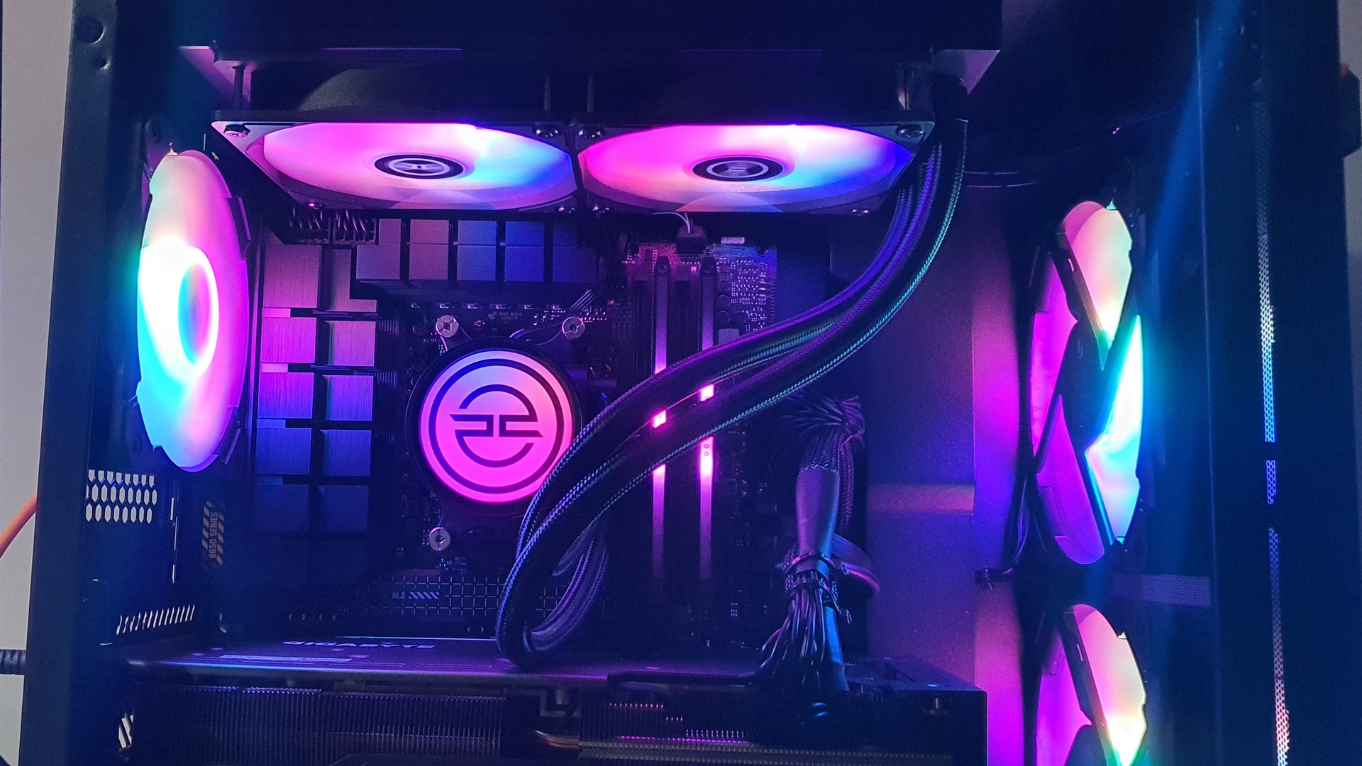 PCSpecialist Zircon Ultra R Review - OC3D