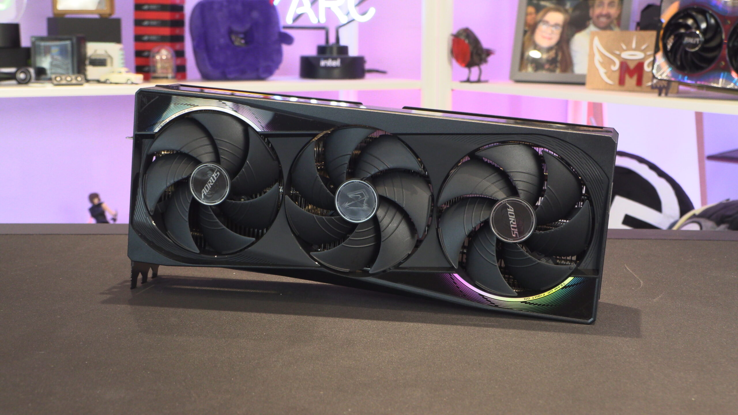Gigabyte RTX 5080 Aorus Master Review - OC3D