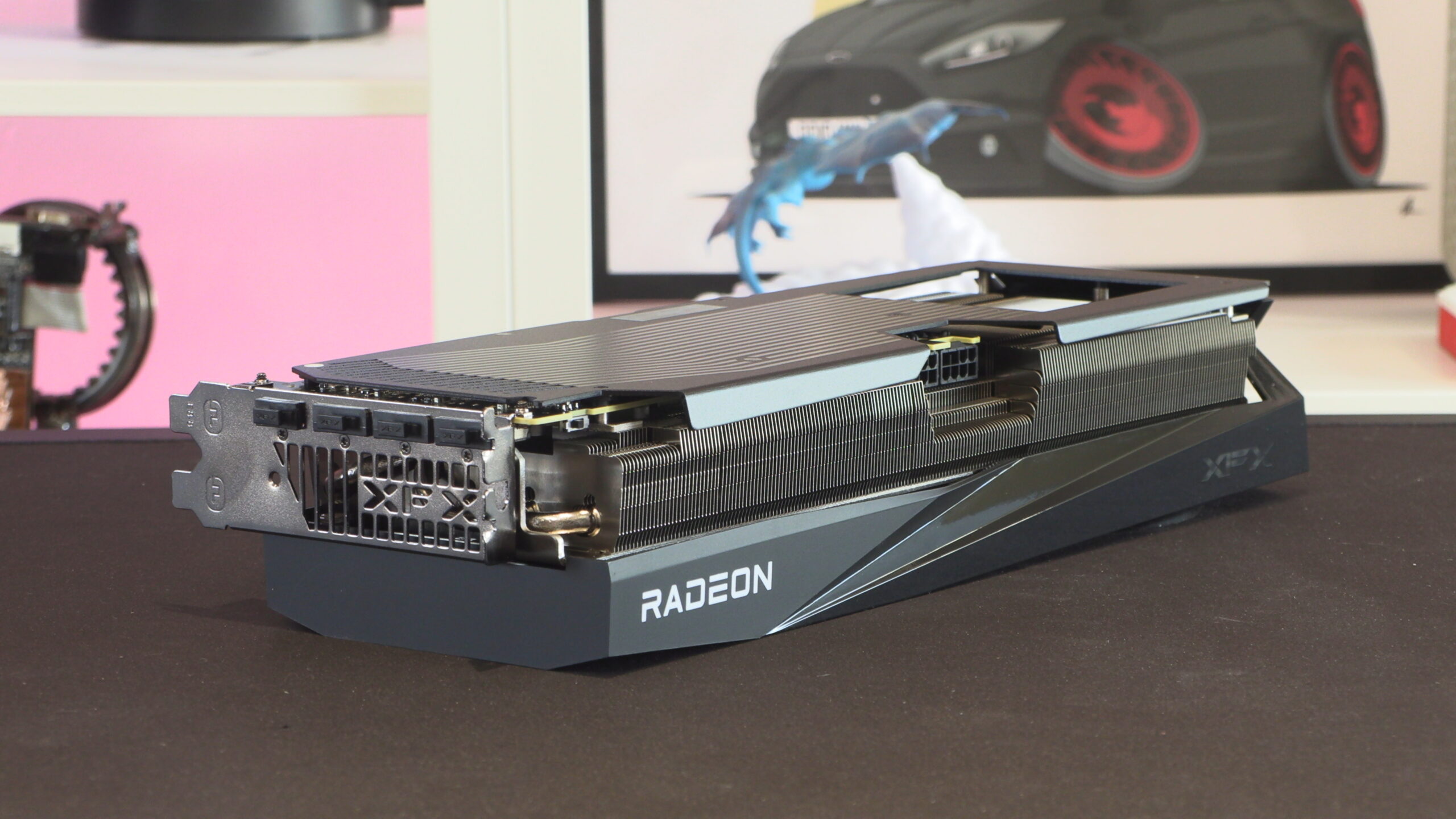 AMD Radeon RX 9070/9070 XT series Unboxing - OC3D