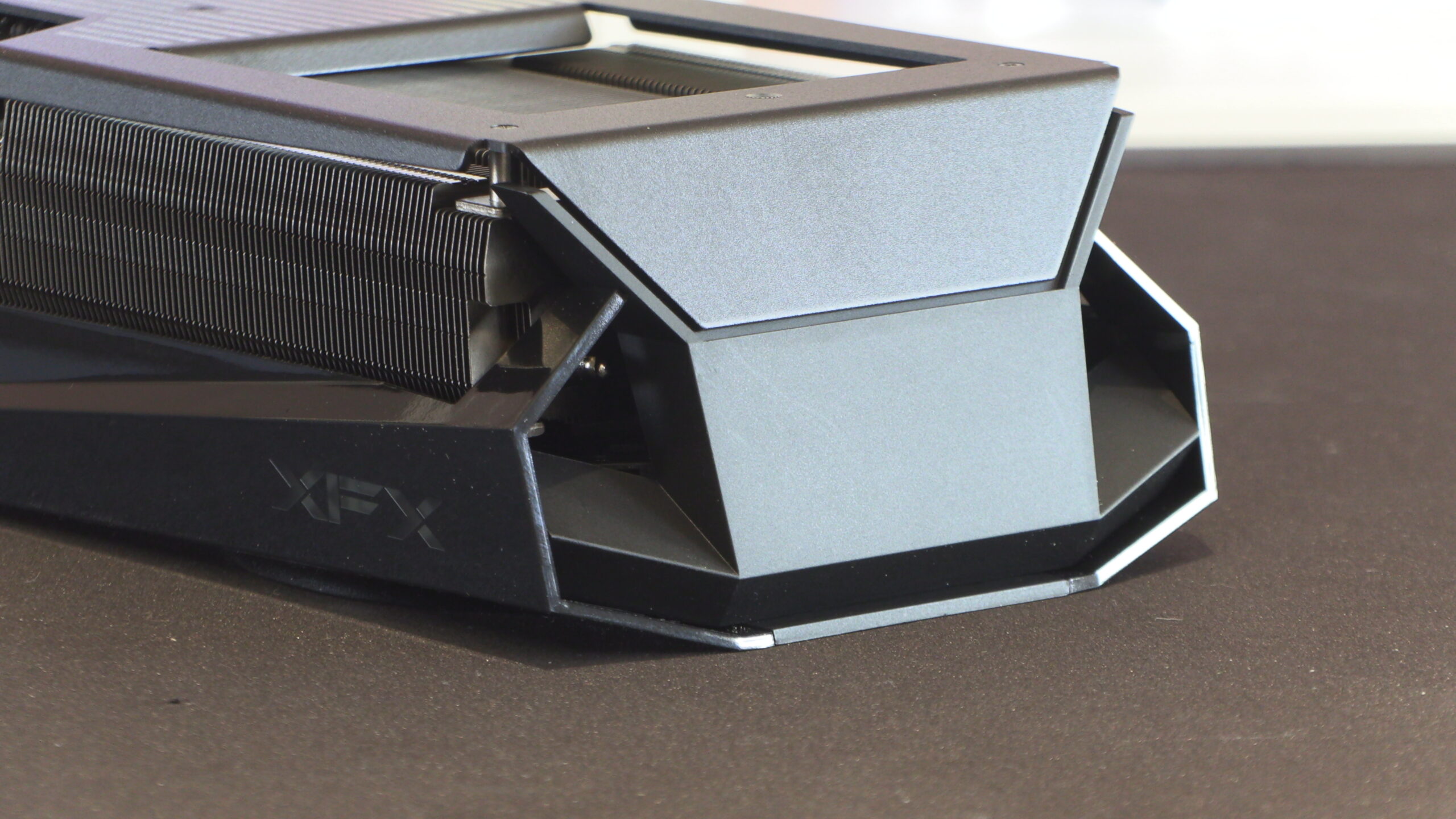 AMD Radeon RX 9070/9070 XT series Unboxing - OC3D