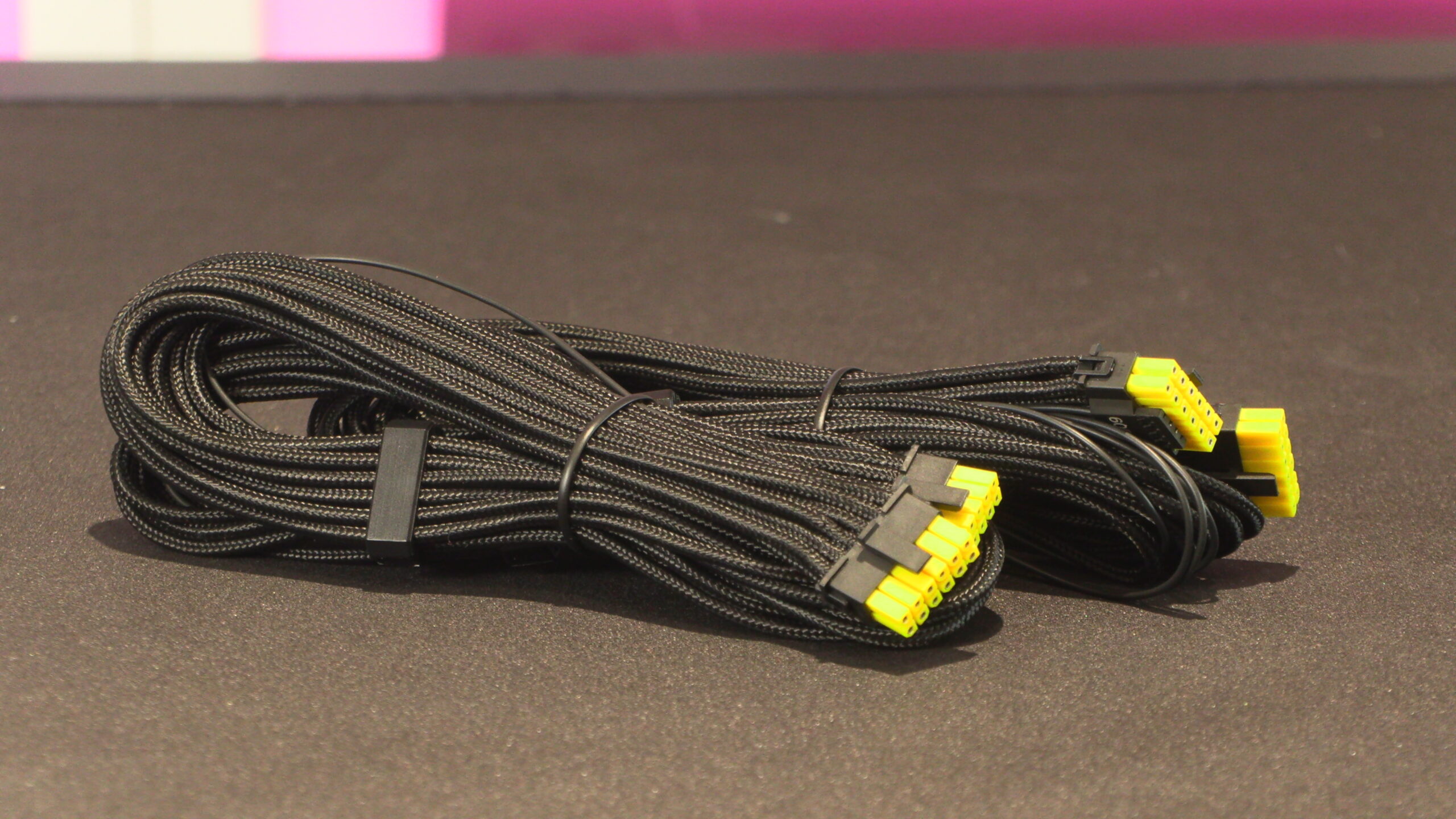 MSI MEG Ai1600T PCIe 5 PSU Review - OC3D