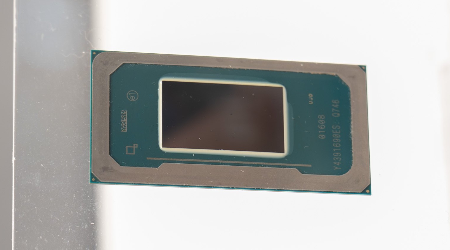 Intel showcased Core Ultra 300 Panther Lake CPUs at EW 2025 - OC3D