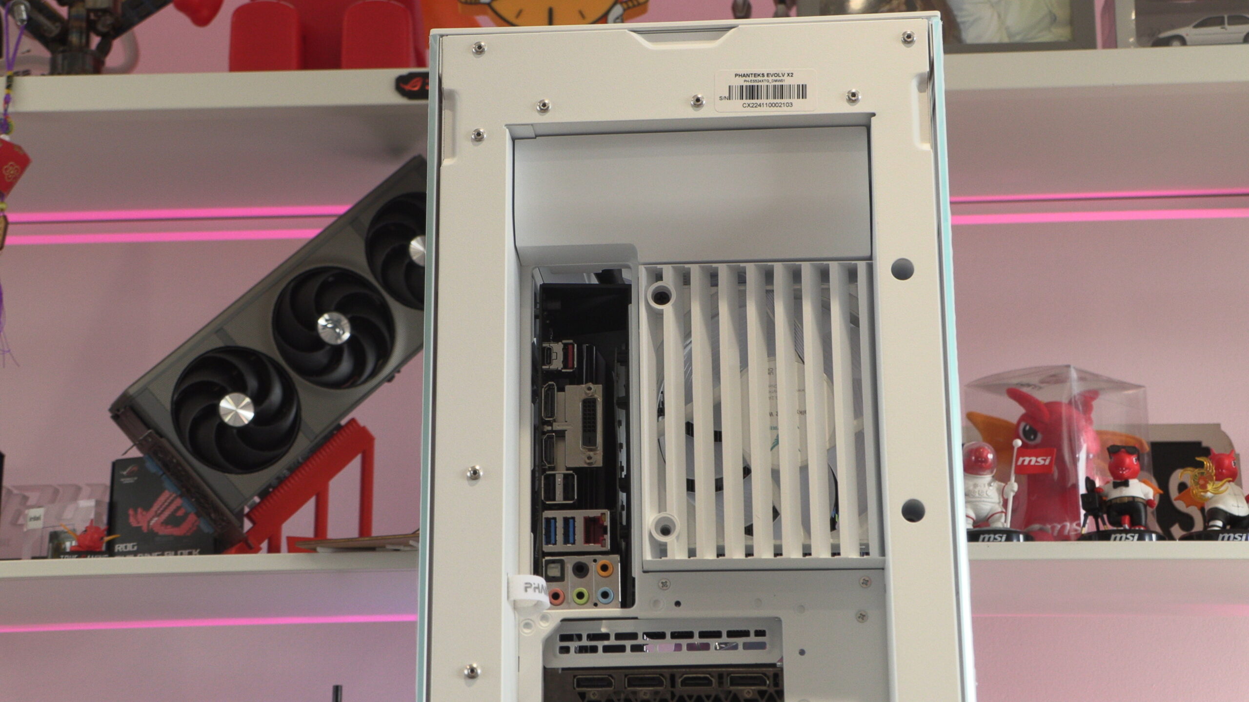 Phanteks Evolv Series X2 PC Case Review - OC3D