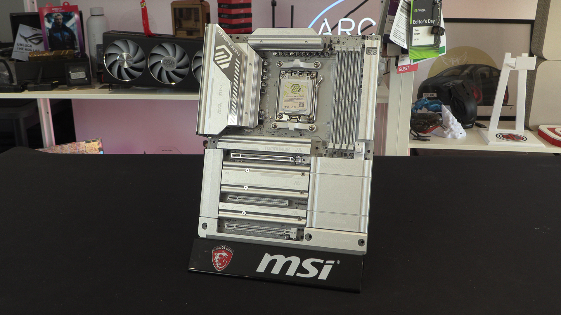 MSI X870E Tomahawk Max WiFi Project Zero Review - OC3D