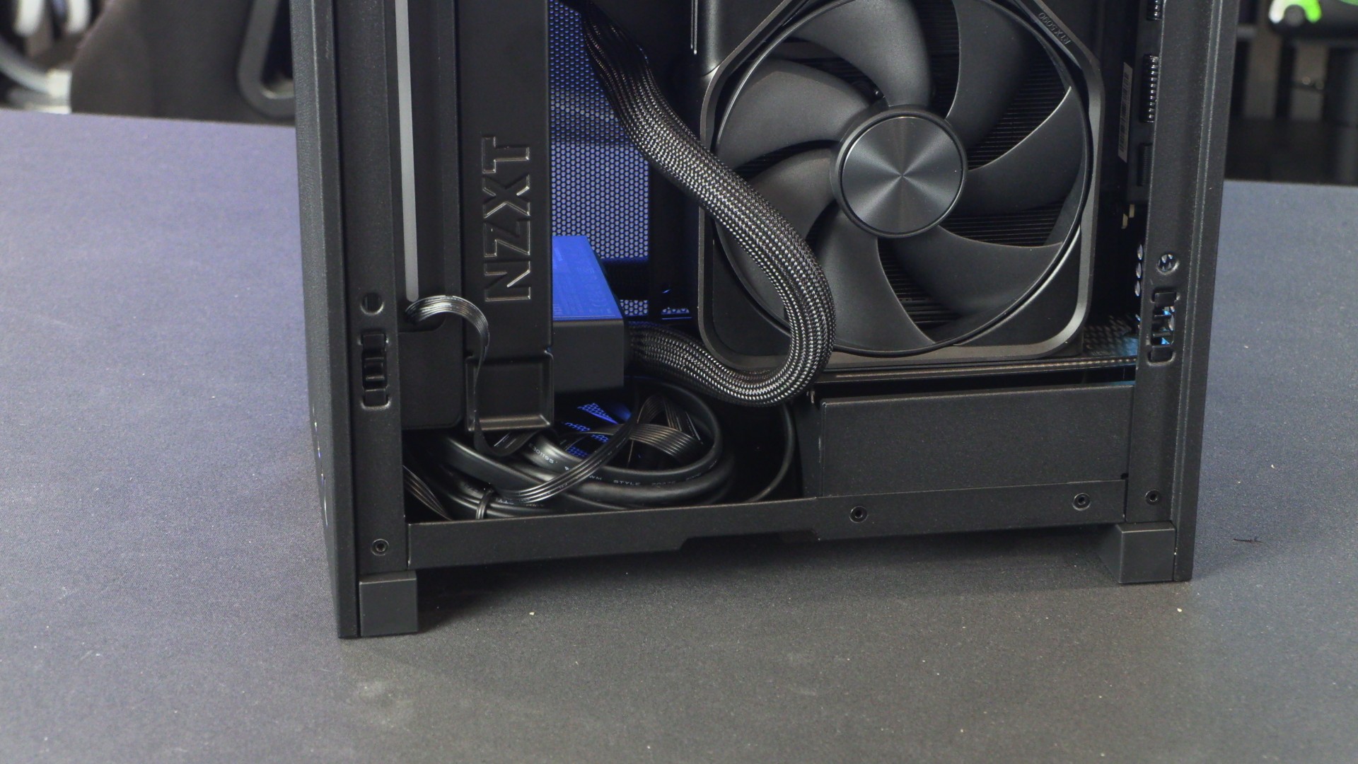 10mm short of perfect - NZXT H2 Flow PC Case Review - OC3D